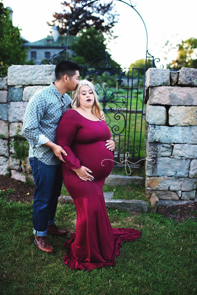 CT Maternity Photographer: Asha | Elizabeth Frederick Photography